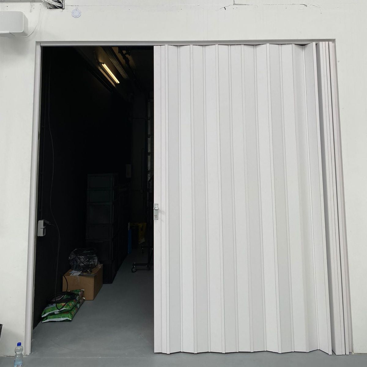 Harmonica deur systeem | Flexibel Ruimtegebruik | Ruimteverdelers voor ...